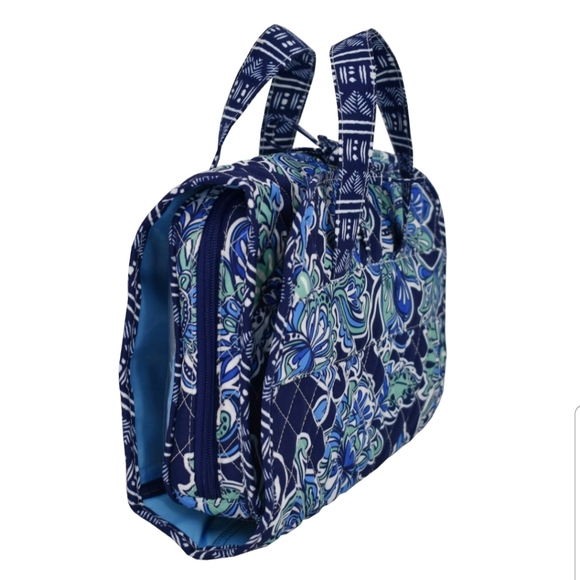 Modella | Bags | Modella Navy Paisley Quilted Fitted Valet Bag | Poshmark